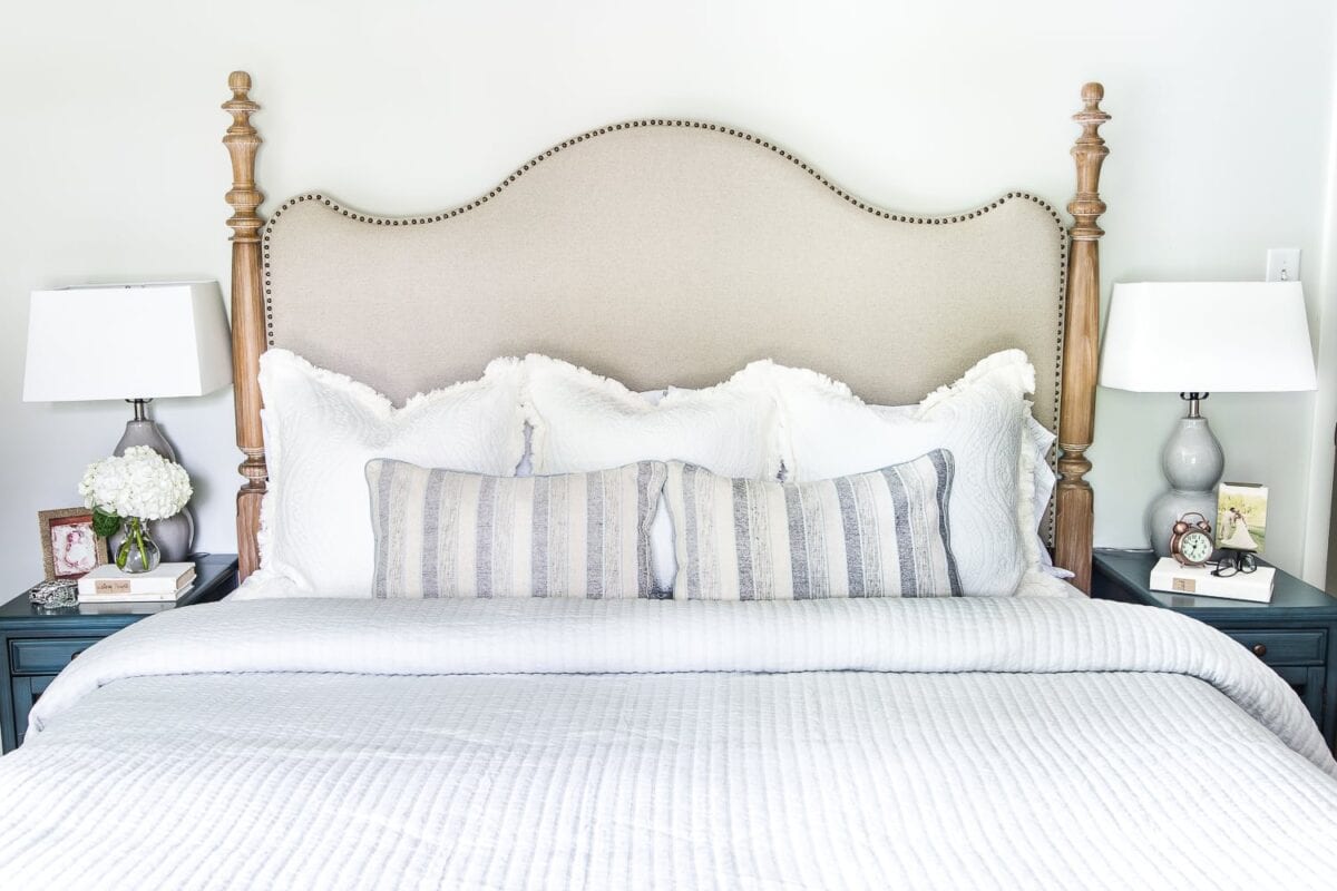 How to Make a Bed Like the Magazines - Bless'er House