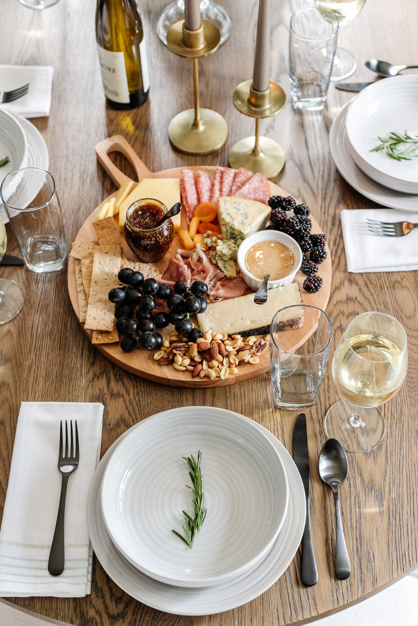 Simple Formula for Dinner Table Setting at Any Occasion - Bless'er House