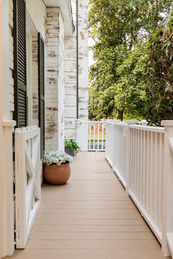 6 Small Side Porch Ideas + Before and After Makeover - Bless'er House