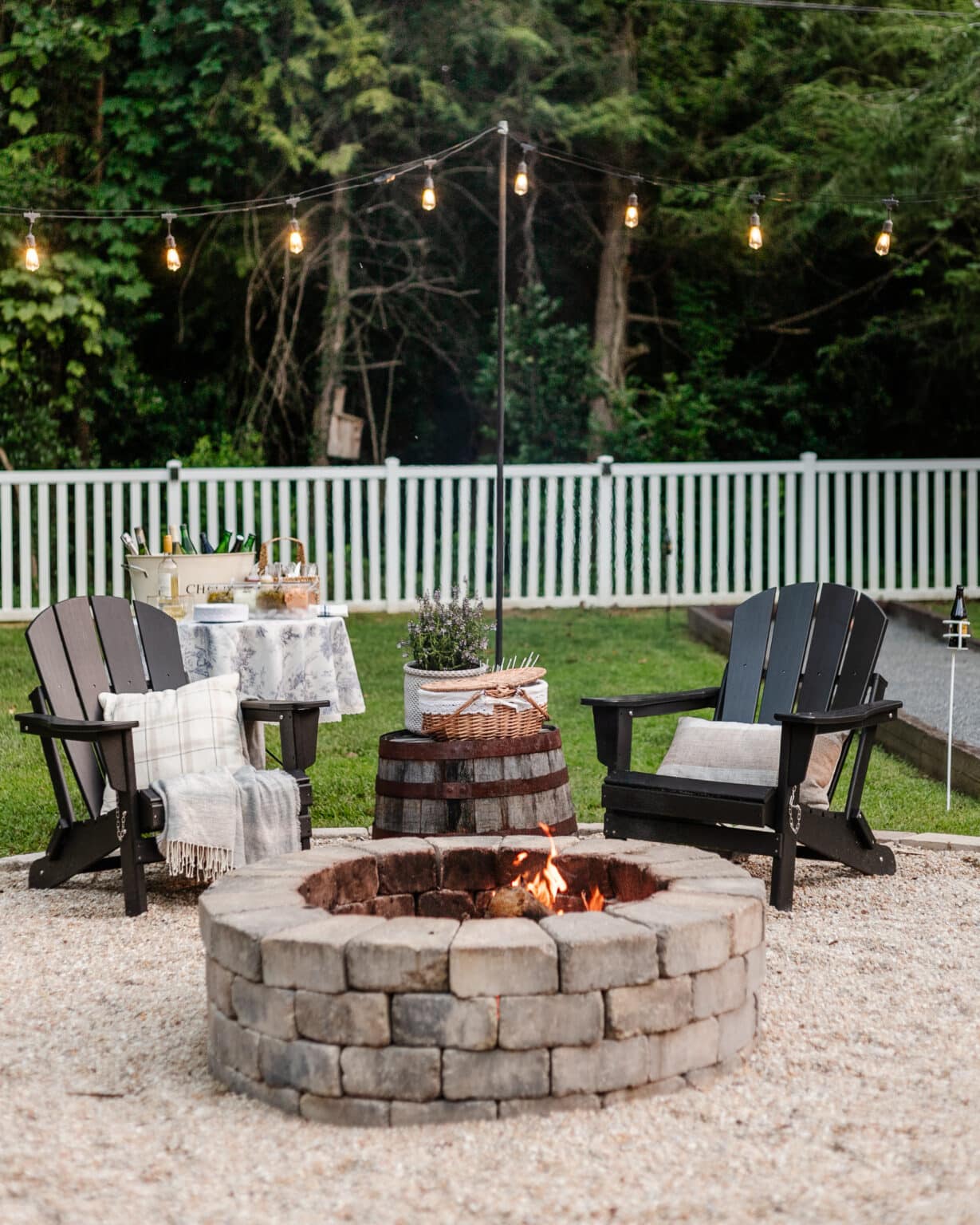 10 Tips to Host an Epic Bonfire Party - Bless'er House