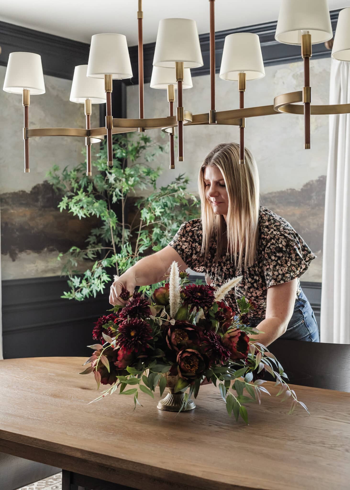 How to Make a Simple Fall Floral Arrangement Step By Step - Bless'er House