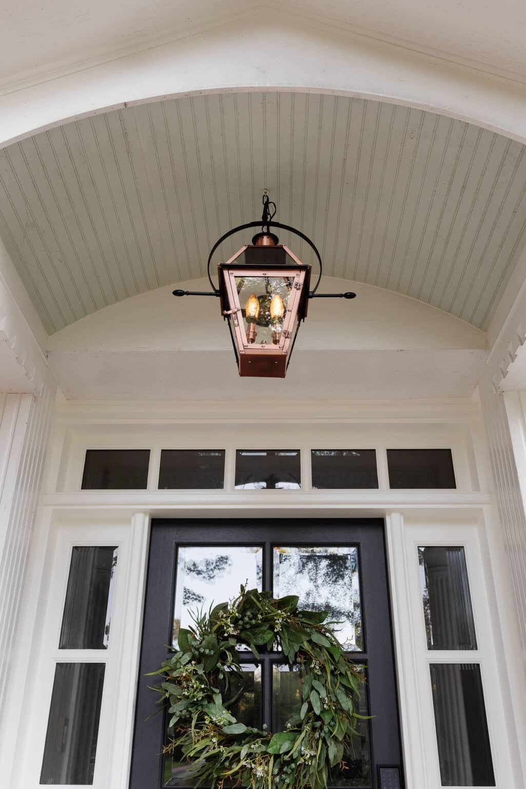 4 Best Flame Light Bulbs for a Gas Lantern Look: Ranked - Bless'er House