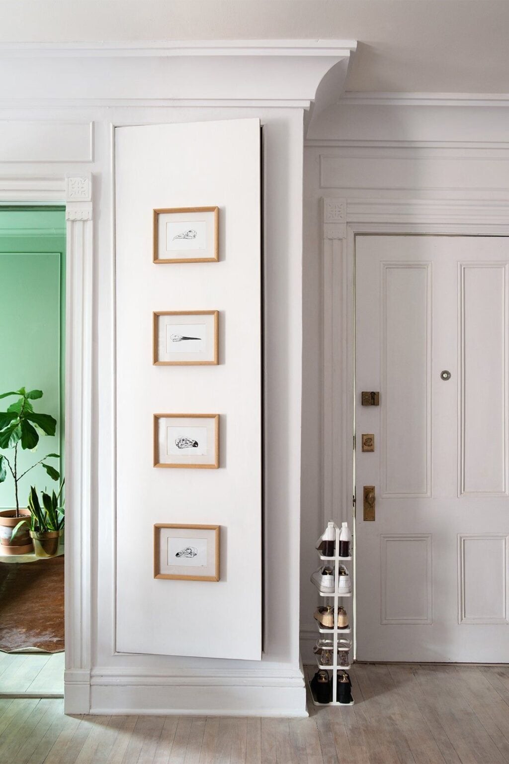 30+ Clever Ways to Use the Space Between Wall Studs - Bless'er House