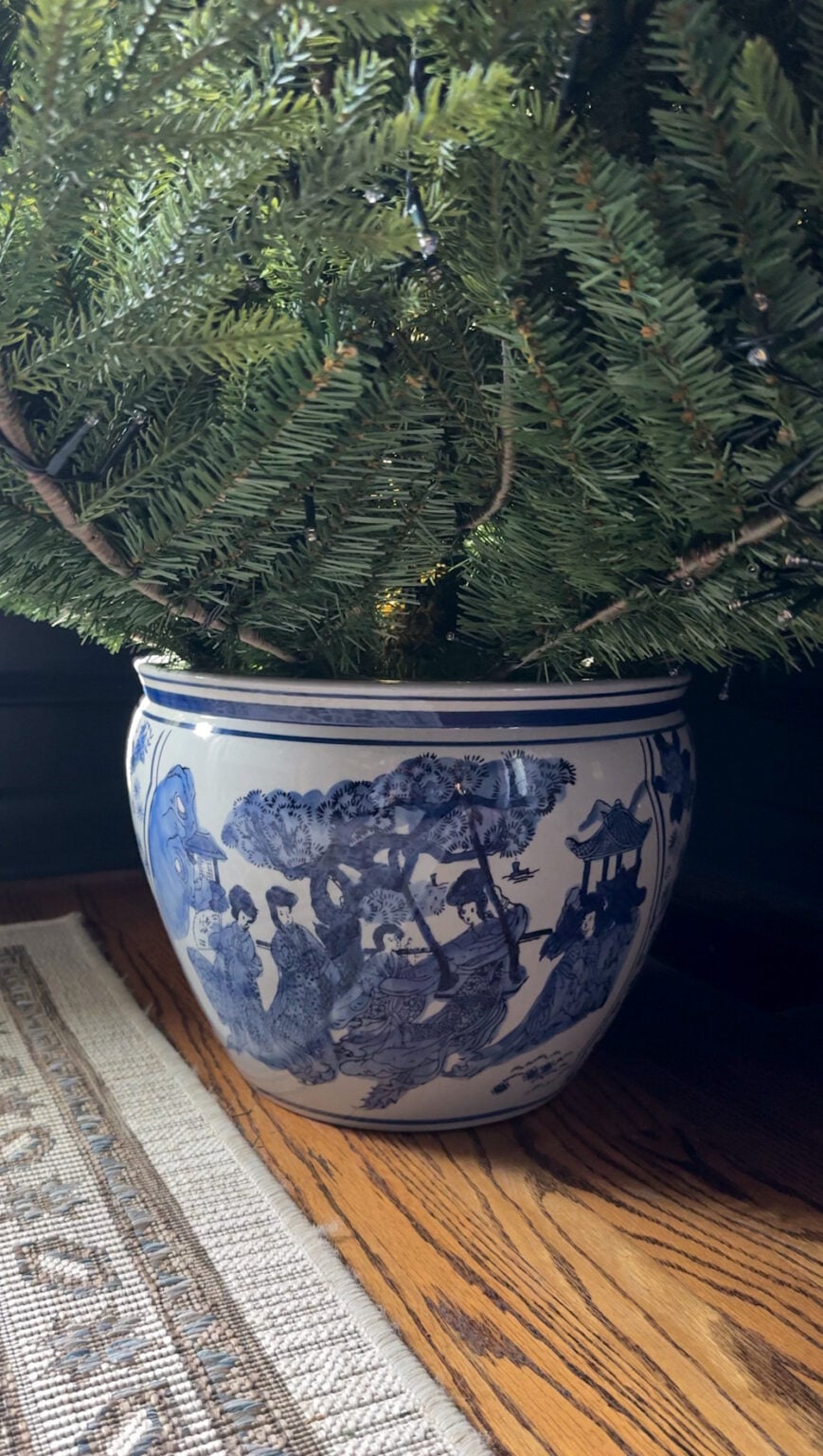 How to Make a DIY Christmas Tree Stand Using a Planter Pot - Bless'er House